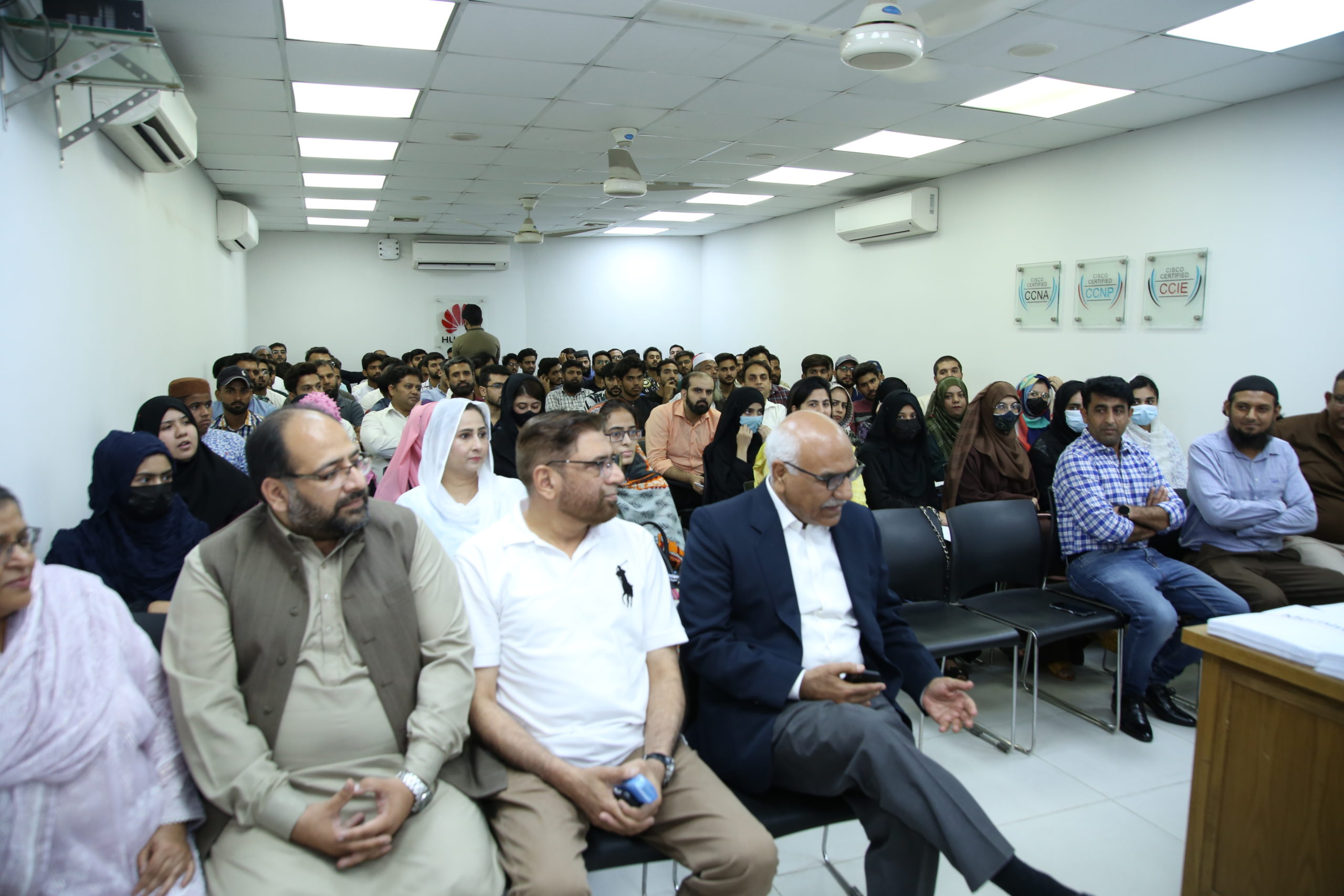 HAROON MALIK (CEO CORVIT) WITH DR. AMJAD SAQUIB (AKHUWAT) AT CORVIT ...